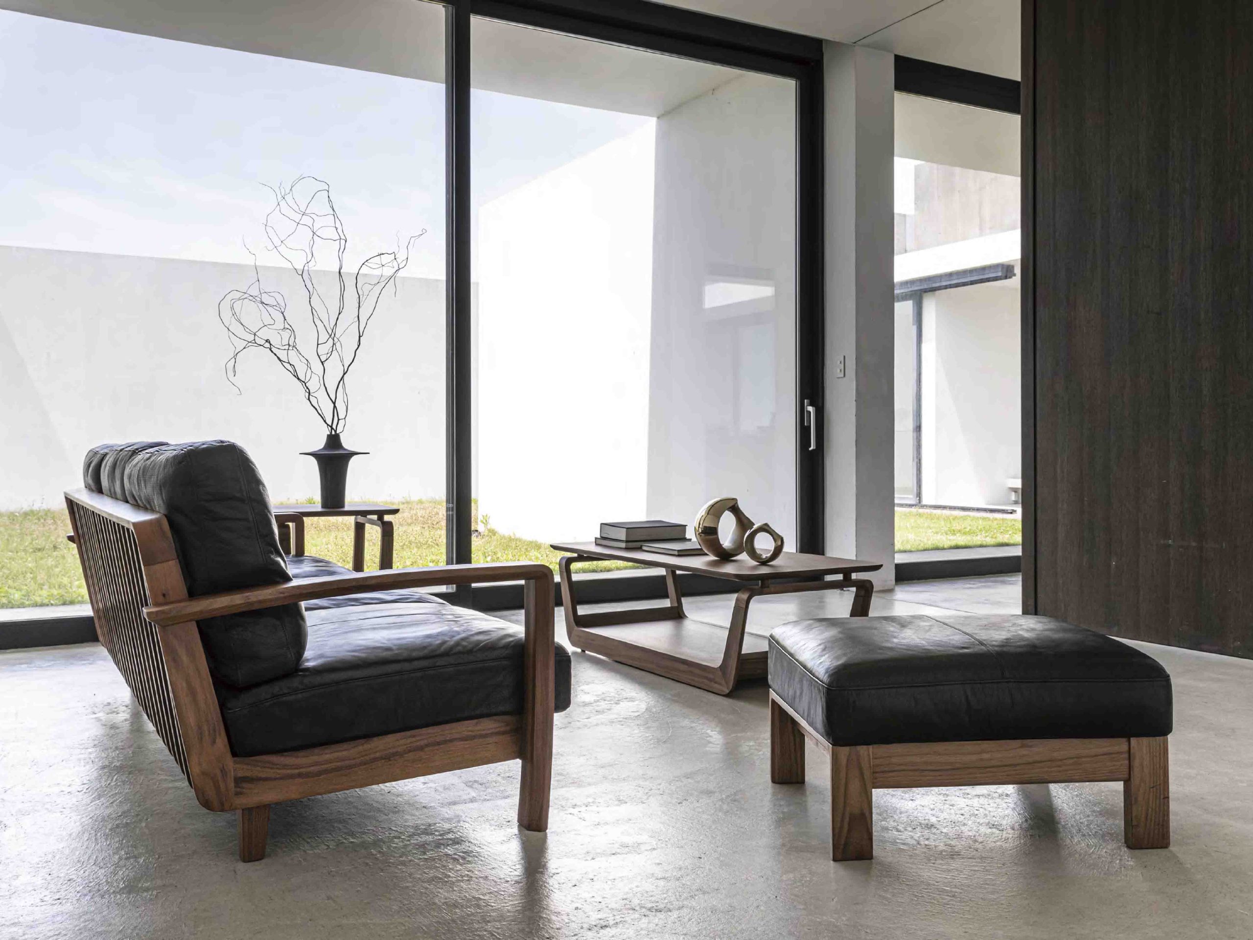 日本家具 Fuji Furniture 進口家具 創造性破壞價值 木製餐桌椅 沙發