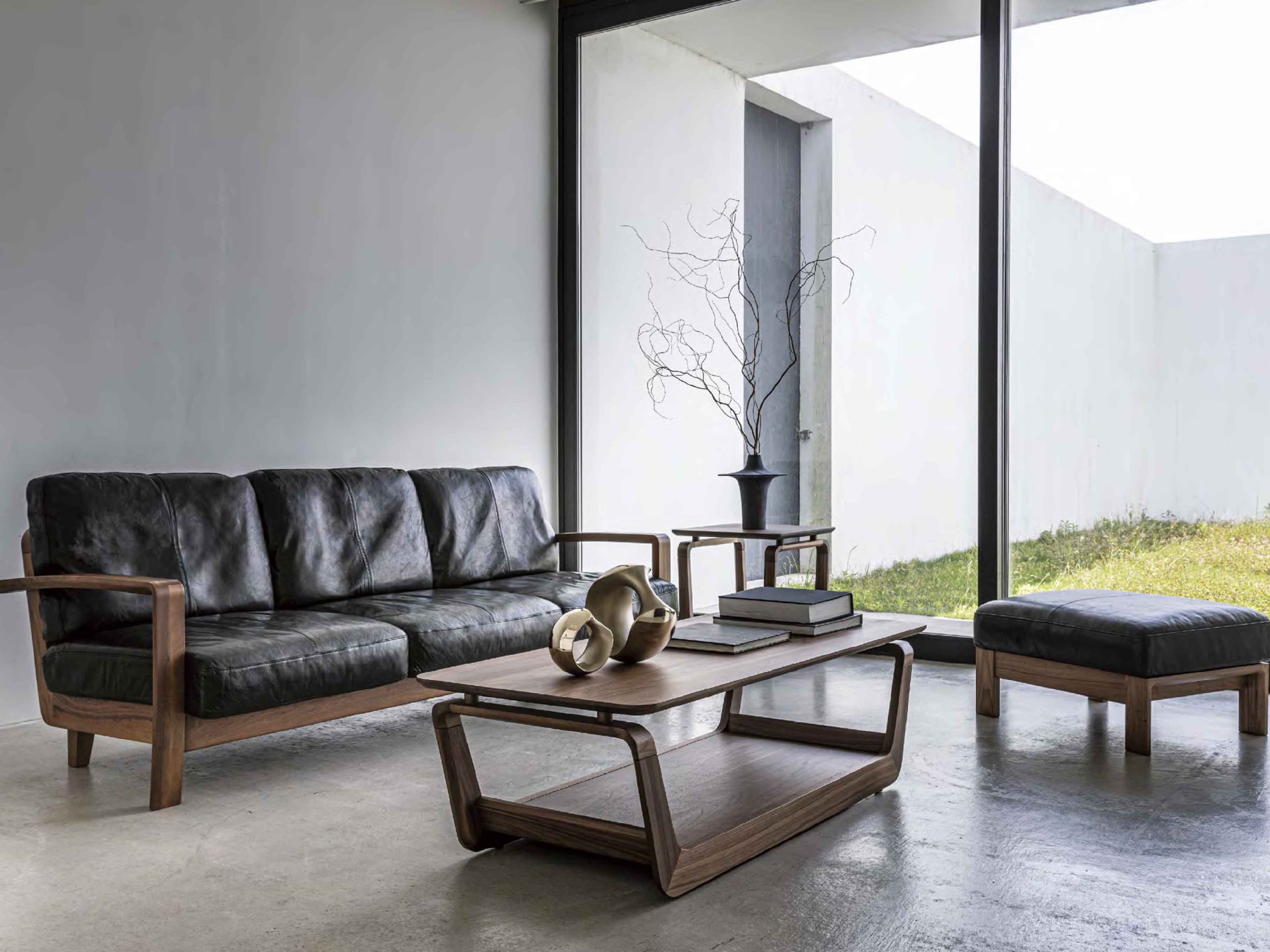 日本家具 Fuji Furniture 進口家具 創造性破壞價值 木製餐桌椅 沙發